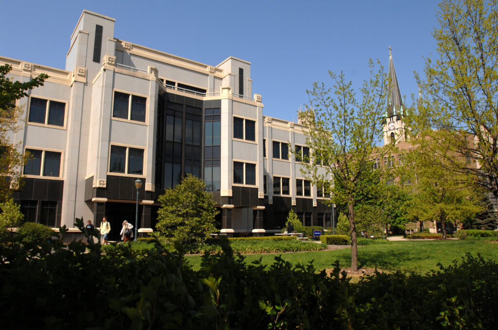 Computer Science Colloquium: LLM-based Prompt Ensemble for Reliable ...