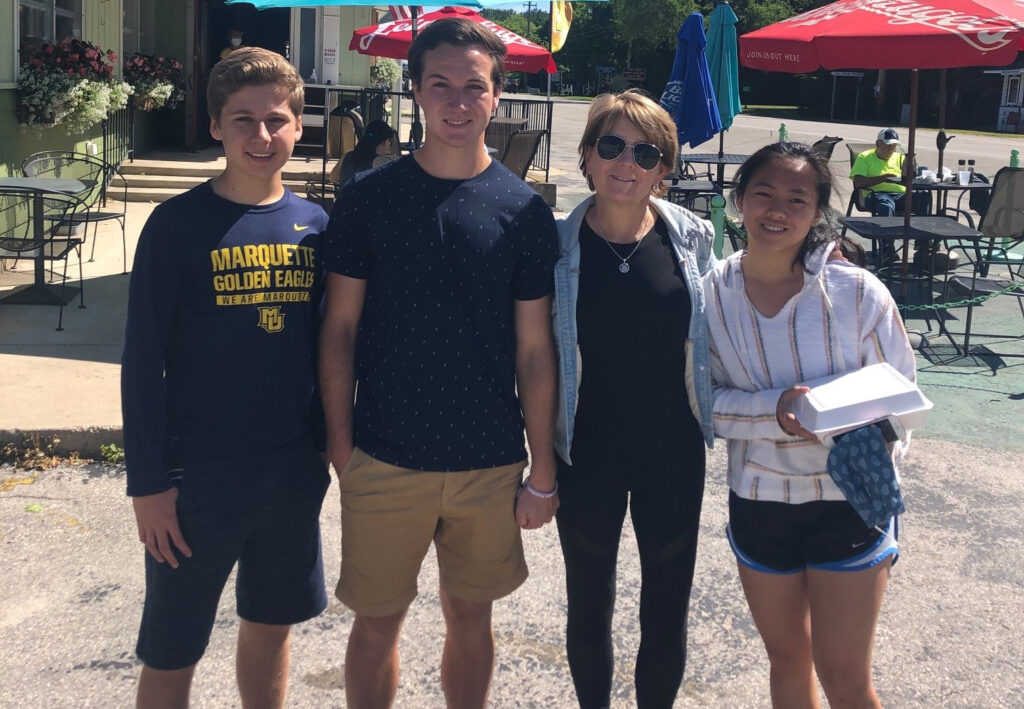 Colleagues honored at Staff Excellence Awards | Marquette Today