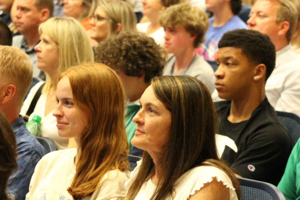 SPARK program prepares incoming students for adjustment to campus life ...