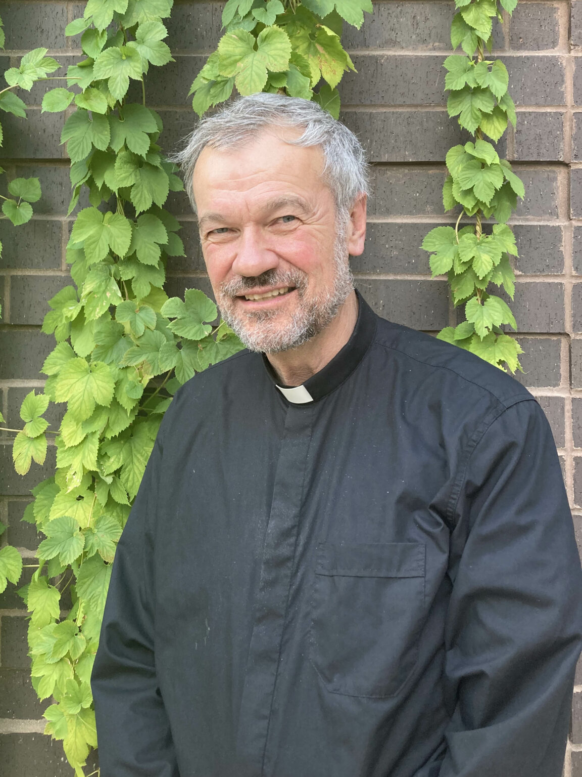 Hall Minister Q&A: Fr. Michael Maher, S.J. | Marquette Today