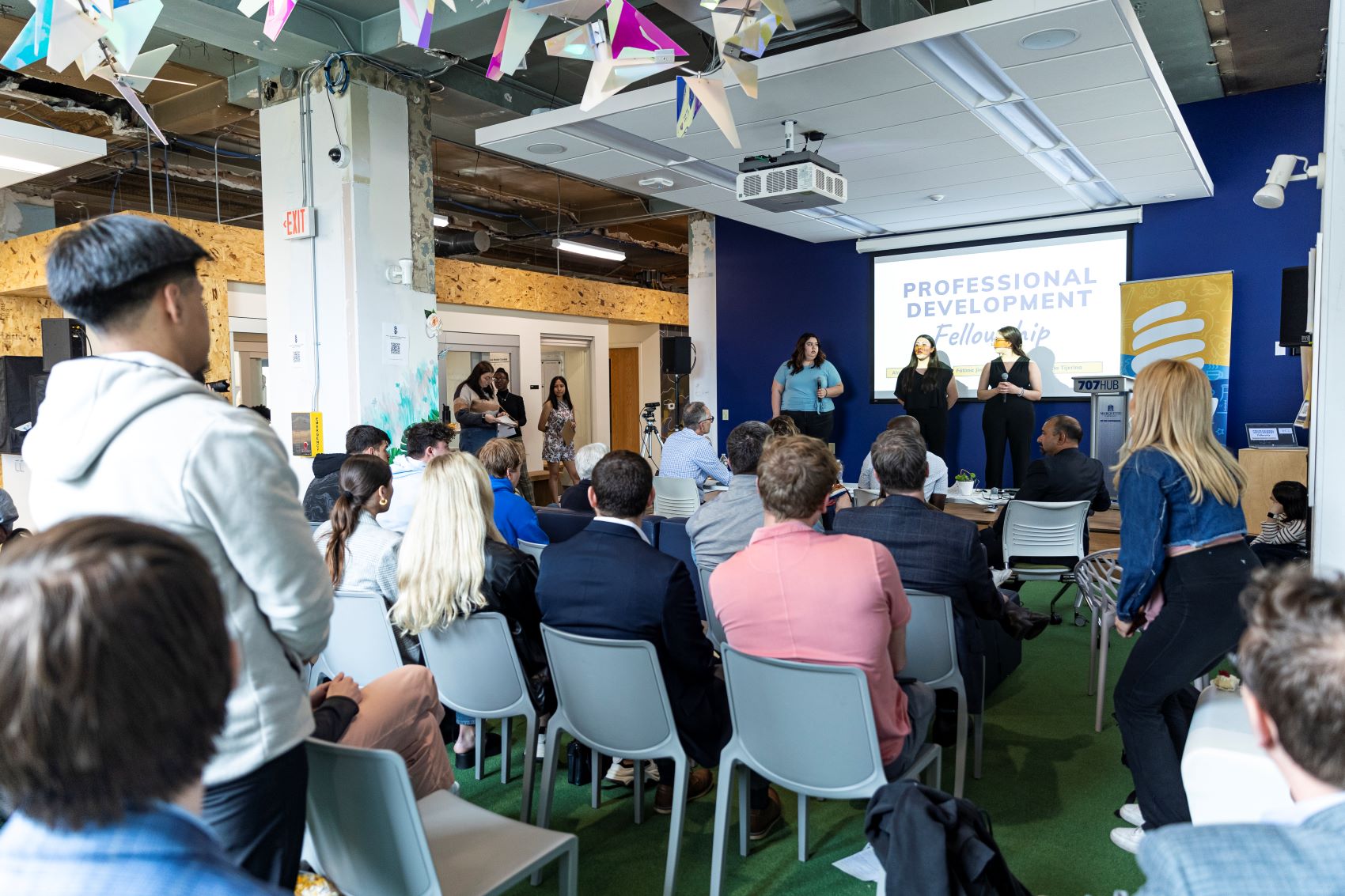 Bright ideas are brewing for students in business pitching rivalry ...