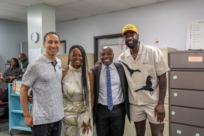 Photo gallery: Dwyane Wade visits Tragil Wade-Johnson Summer Reading ...