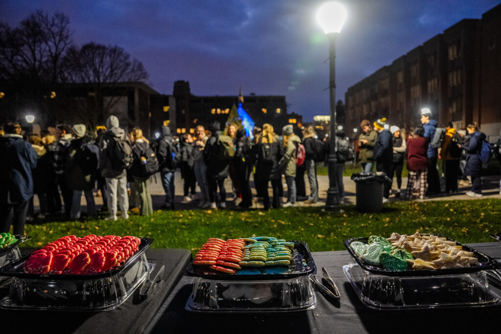Photo gallery: 2023 University Christmas tree lighting | Marquette Today