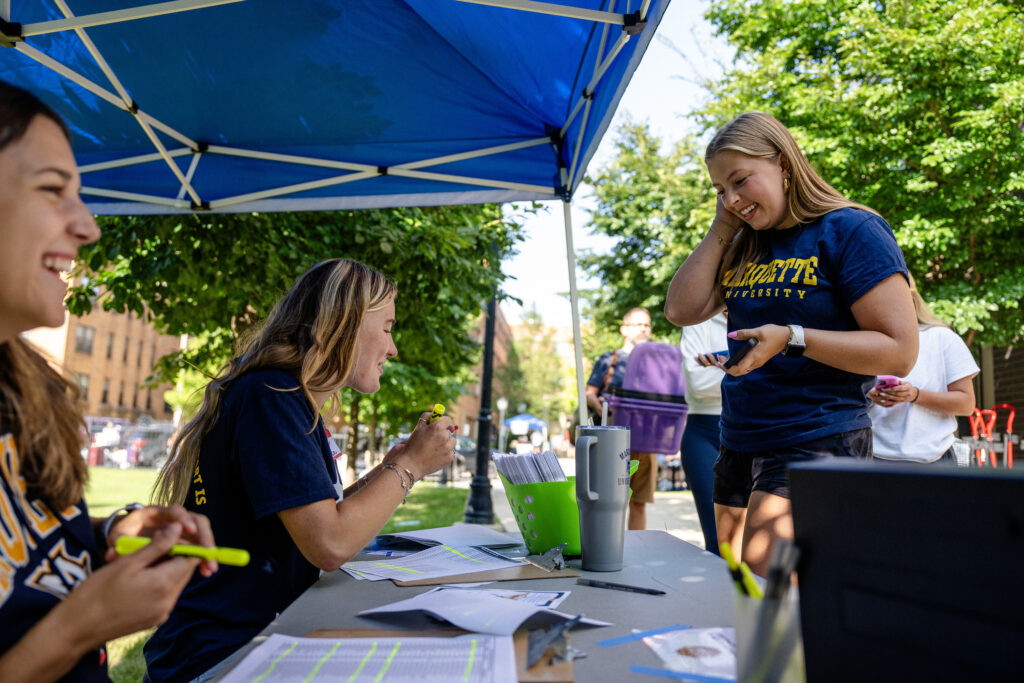 Marquette welcomes the Class of 2028 | Move-in Day recap and photo ...