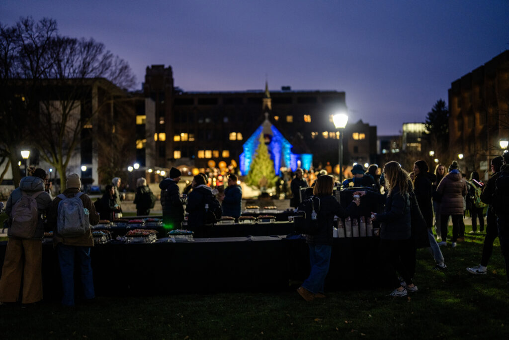 Photo gallery: university Christmas tree lighting | Marquette Today