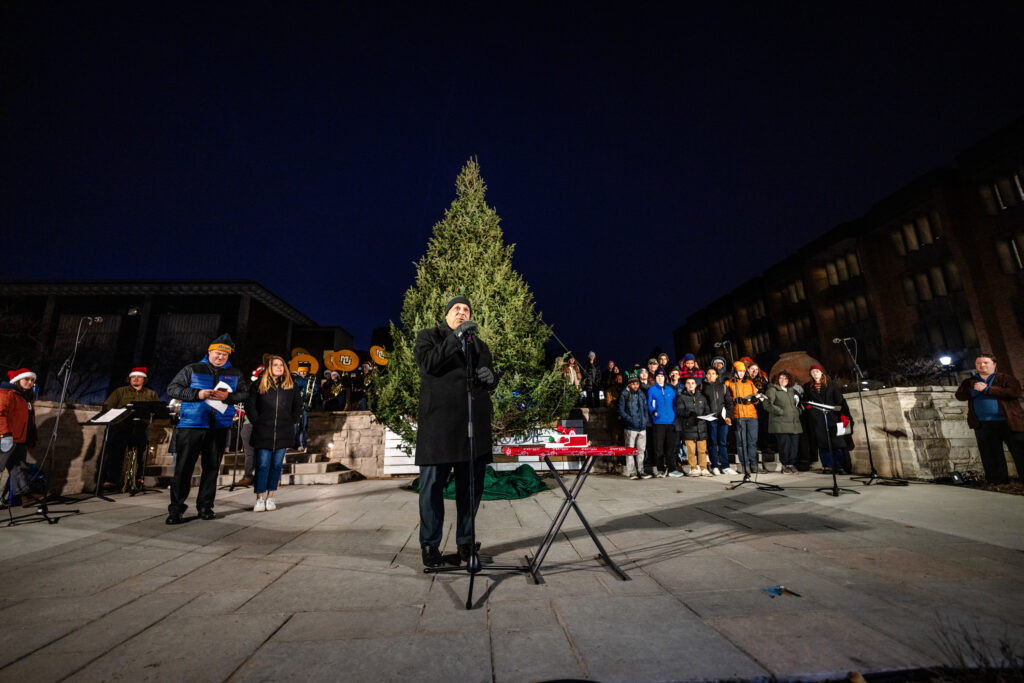 Photo gallery: university Christmas tree lighting | Marquette Today