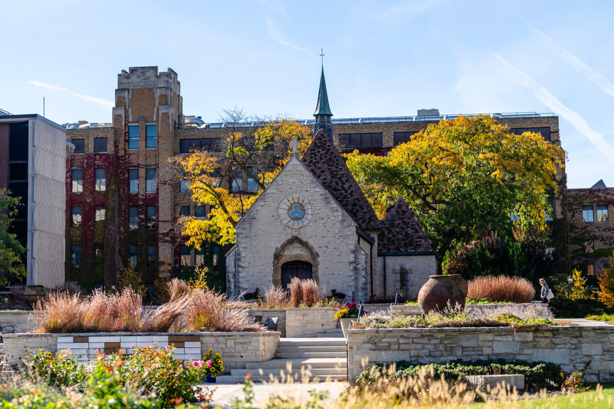 French Mass at St. Joan of Arc Chapel, May 1 | Marquette Today