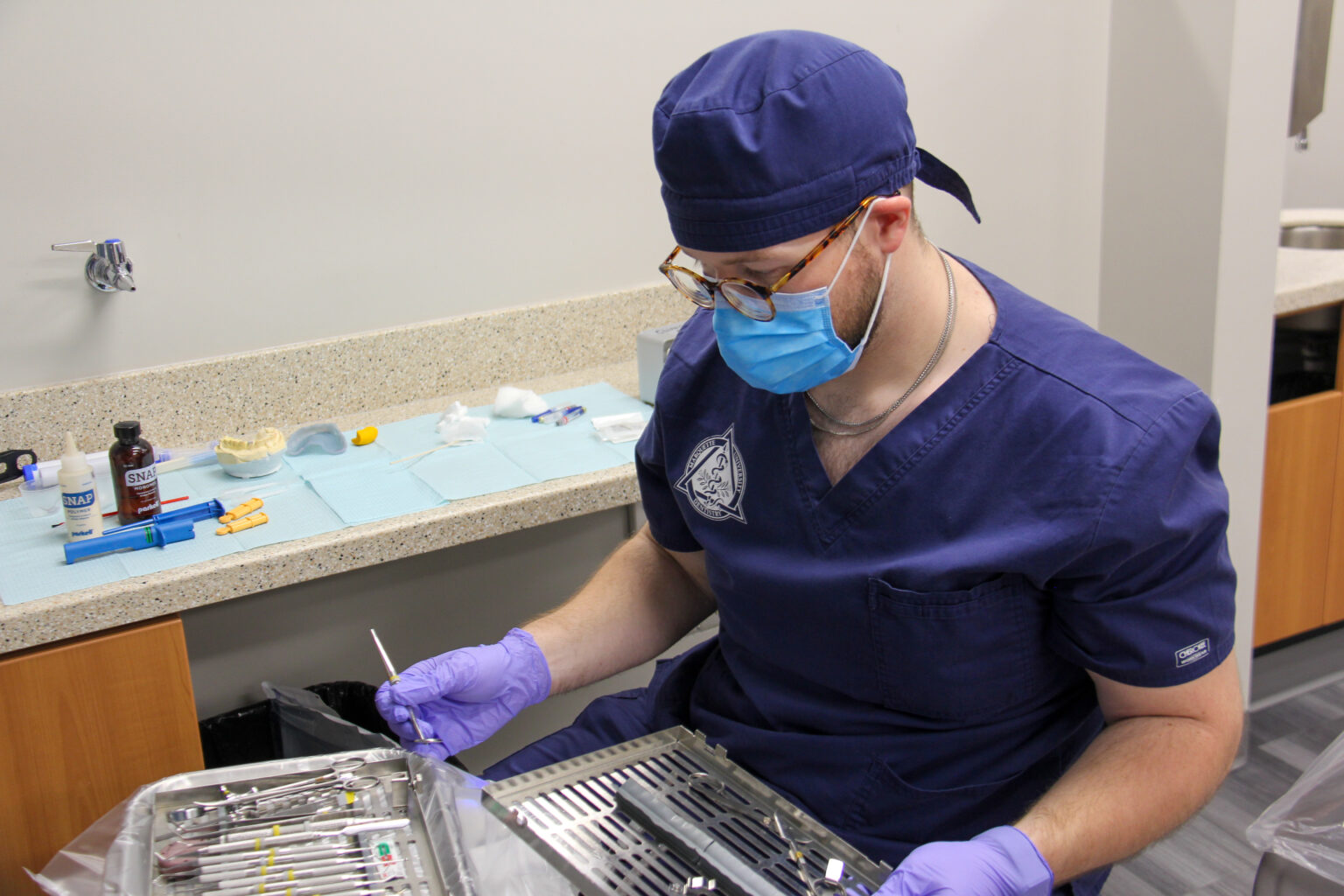 2025 COMMENCEMENT SERIES | Striving for excellence: Two brothers to ...