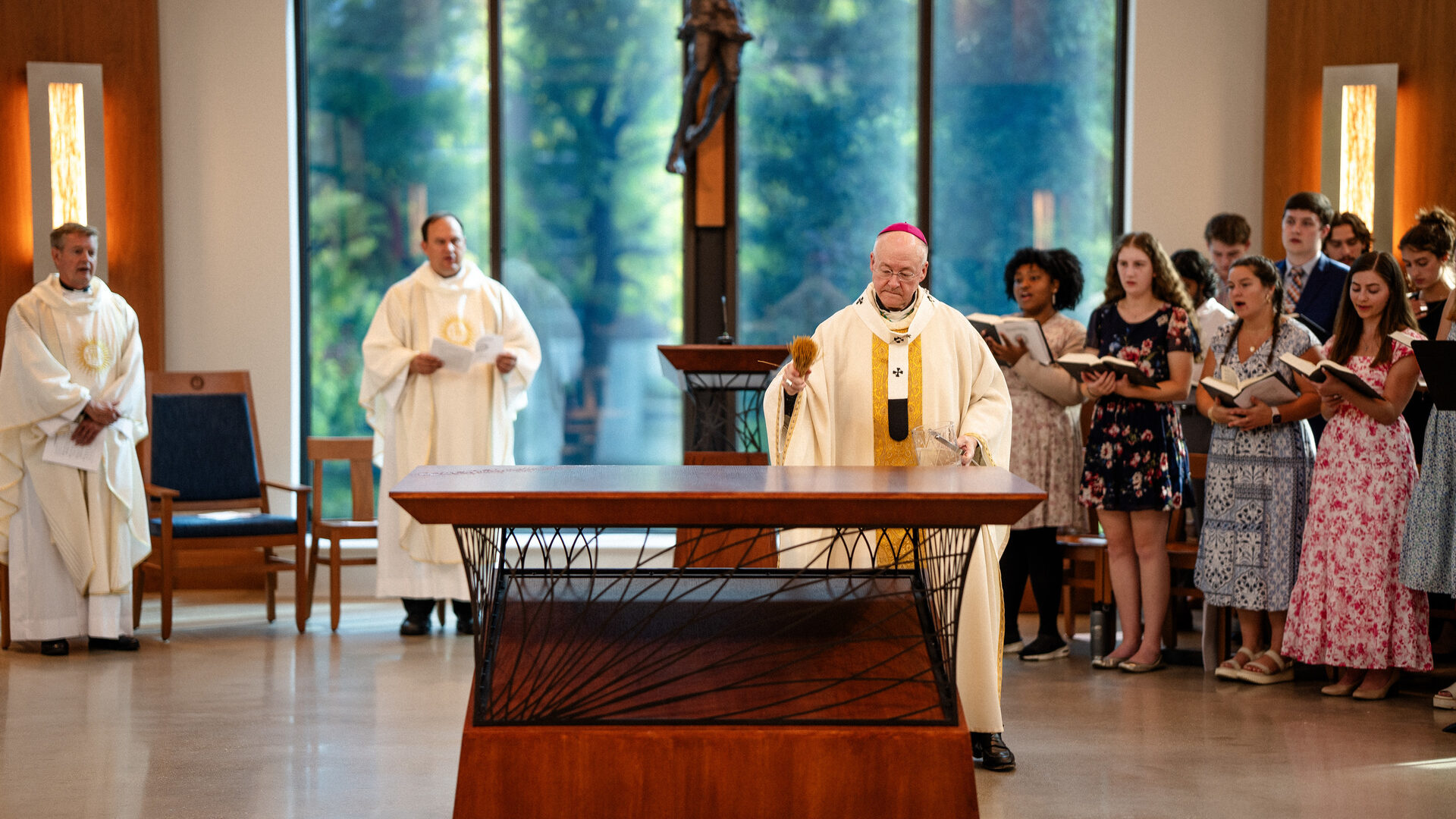 Photo gallery: Archbishop Grob presides over Mass at Chapel of the Holy Family | Marquette Today